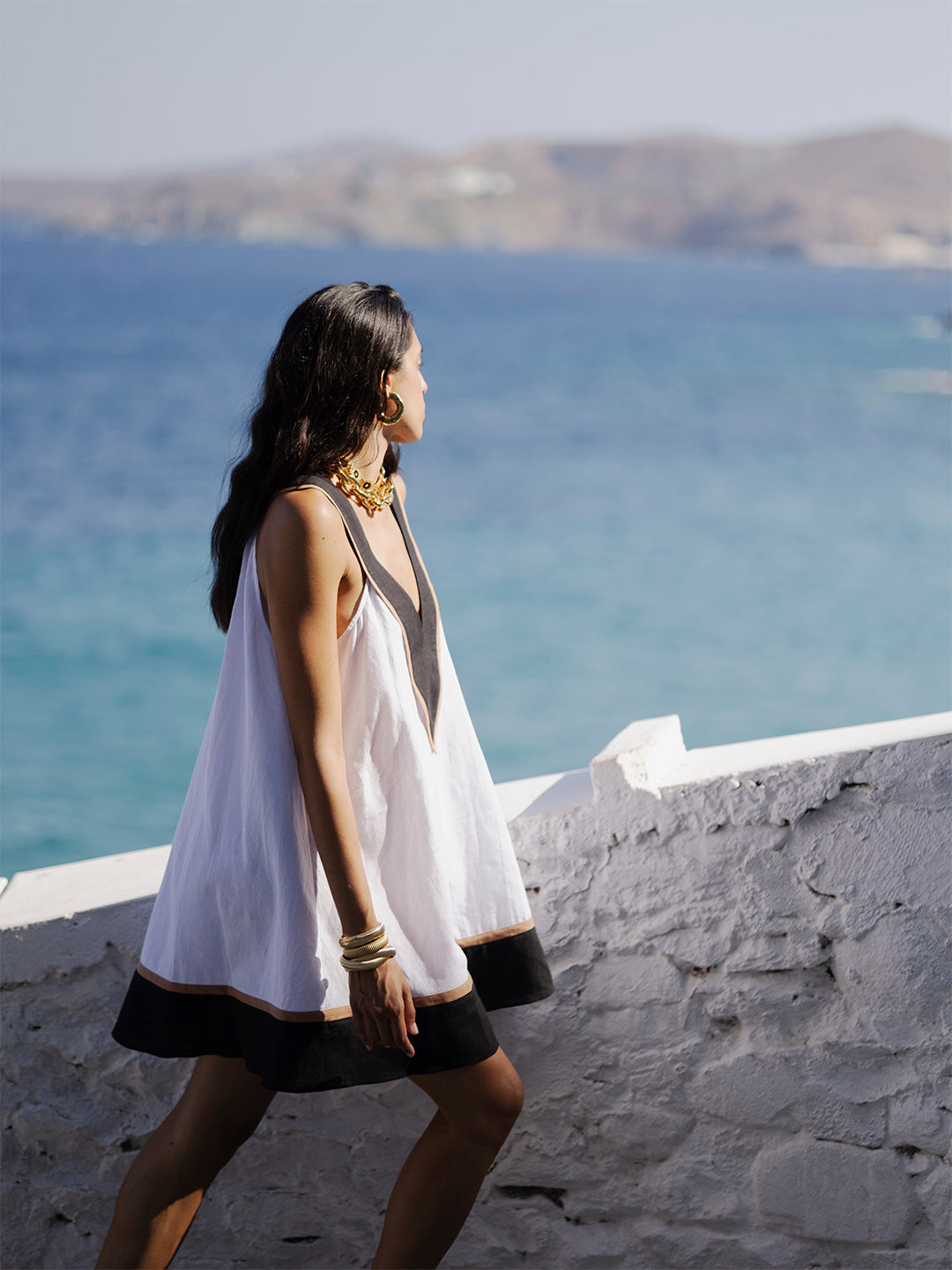 CAROLINE CONSTAS ® – Caroline Constas